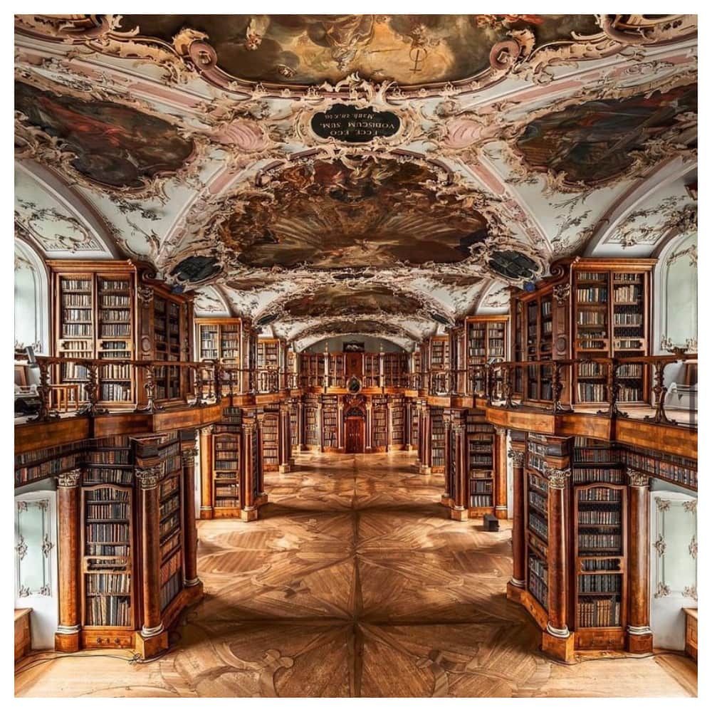 30+ Beautiful Libraries From Around the World We Really Want to Visit ...